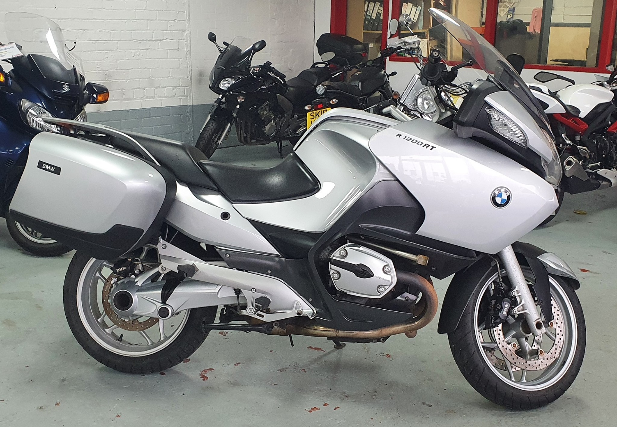 200cc - 2000cc | Morven Motorcycles